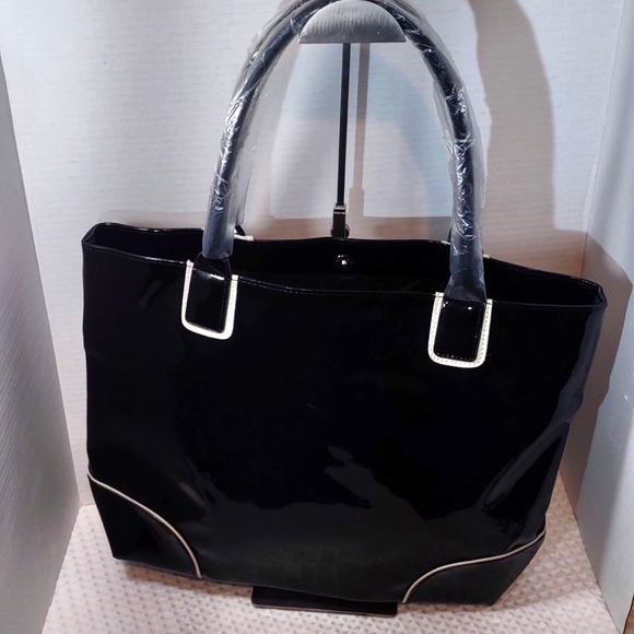 Estee Lauder | Bags | Estee Lauder Patent Leather Tote | Poshmark